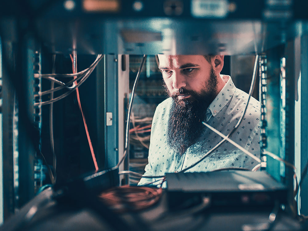 Data Center Racks: Everything You Need to Know - Predictive Technology ...